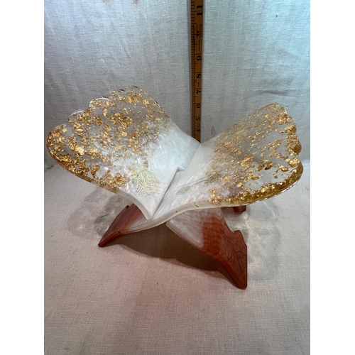 DECORATIVE BOOK STAND