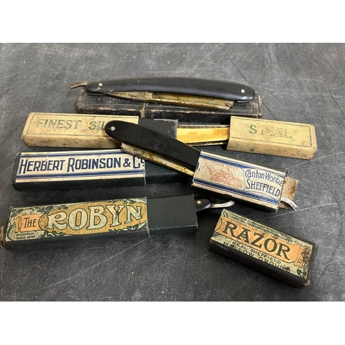 4 BOXED VINTAGE RAZORS