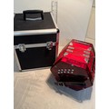 SQUEEZE BOX IN CASE