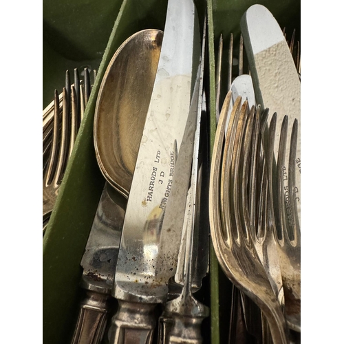 QTY FLATWARE HARRODS LTD JT KNIGHTSBRIDGE