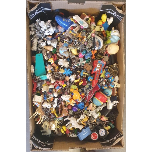 Large Collection of Key Rings - relatively as-new and approx 500+