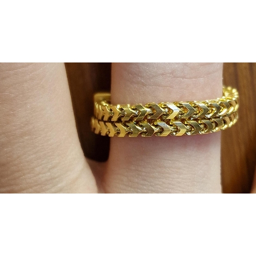 18ct Gold Belt Ring - 8.35g