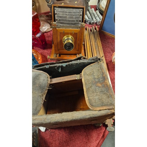 Early Antique Wooden Bellows Camera w/legs