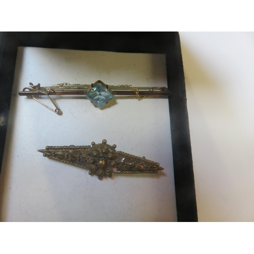 9ct. Gold Brooch and one other