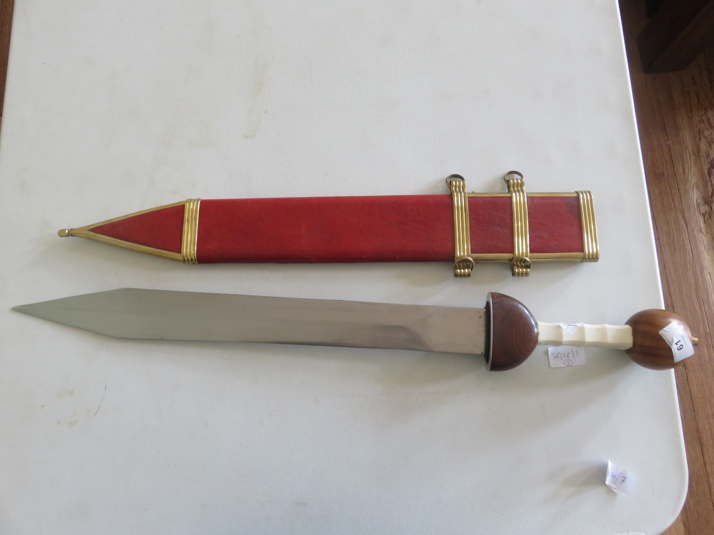 Reproduction Roman type Gladius with Scabbard