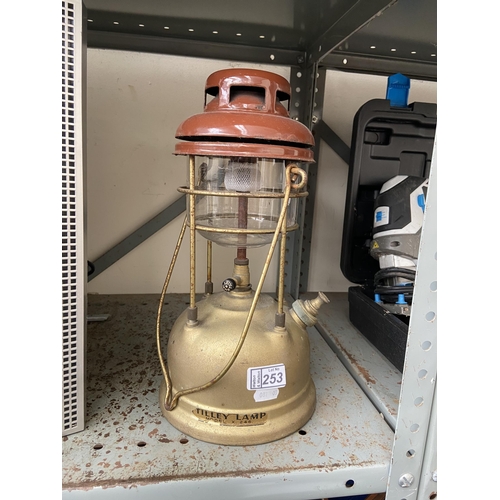 Vintage Tilley lamp X246