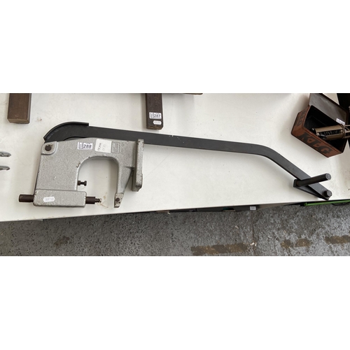 PRYM PF81 clamp