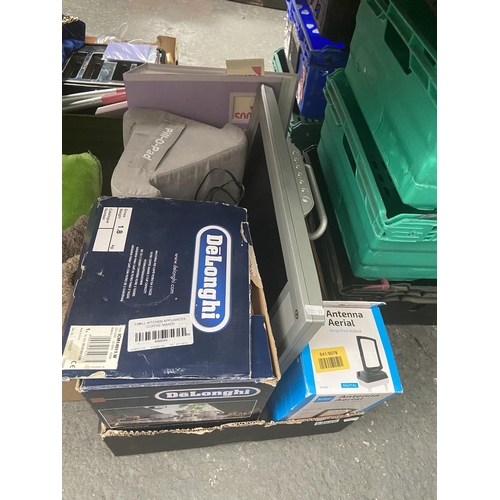 Box containing electronics, pill-o-pad, etc
