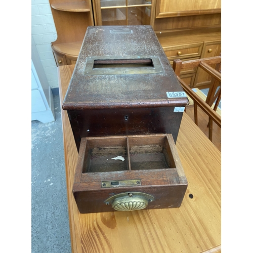 Vintage cash till