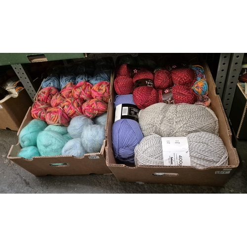 2 Boxes containing wool