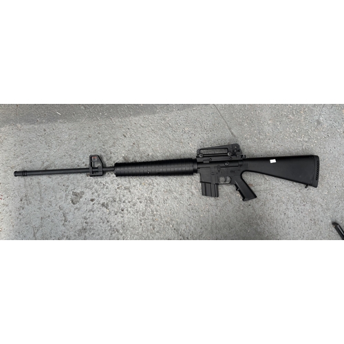 Break barrel M16 air rifle
