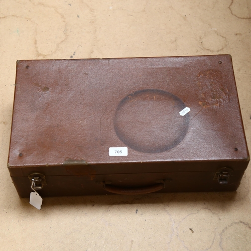 A Vintage "Garrison" 1930s picnic set, with original fittings