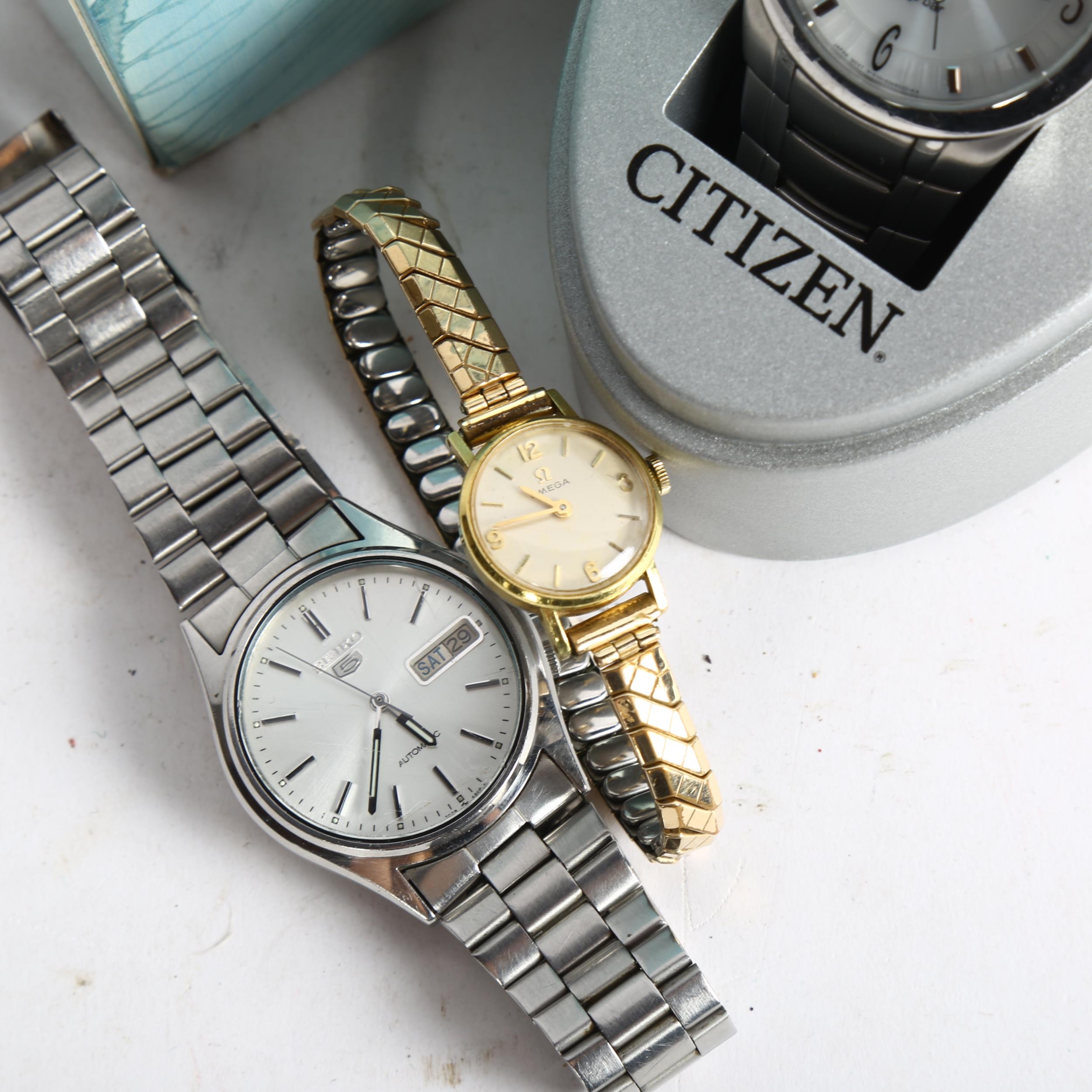 CITIZEN - a stainless steel EcoDrive watch, a Seiko 5 automatic ...