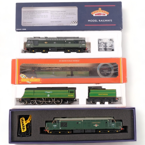 3 boxed locomotives, Bachmann 25/3 BO-BO diesel, Hornby SR Battle of ...