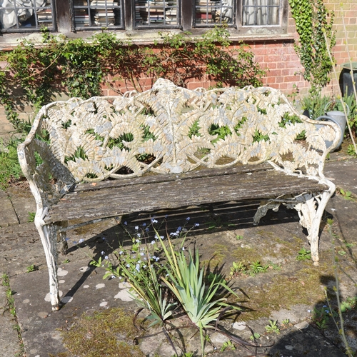 A pair of 19th century Coalbrookdale cast-iron fern design garden ...