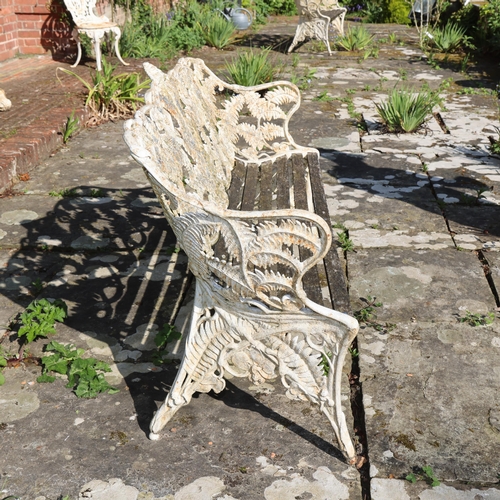 A pair of 19th century Coalbrookdale cast-iron fern design garden ...