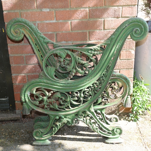 A Victorian Falkirk 'Royal Parks' cast-iron 3-section garden bench, for ...