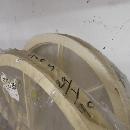 A pair of reproduction Georgian style arch-top window frames. Width ...