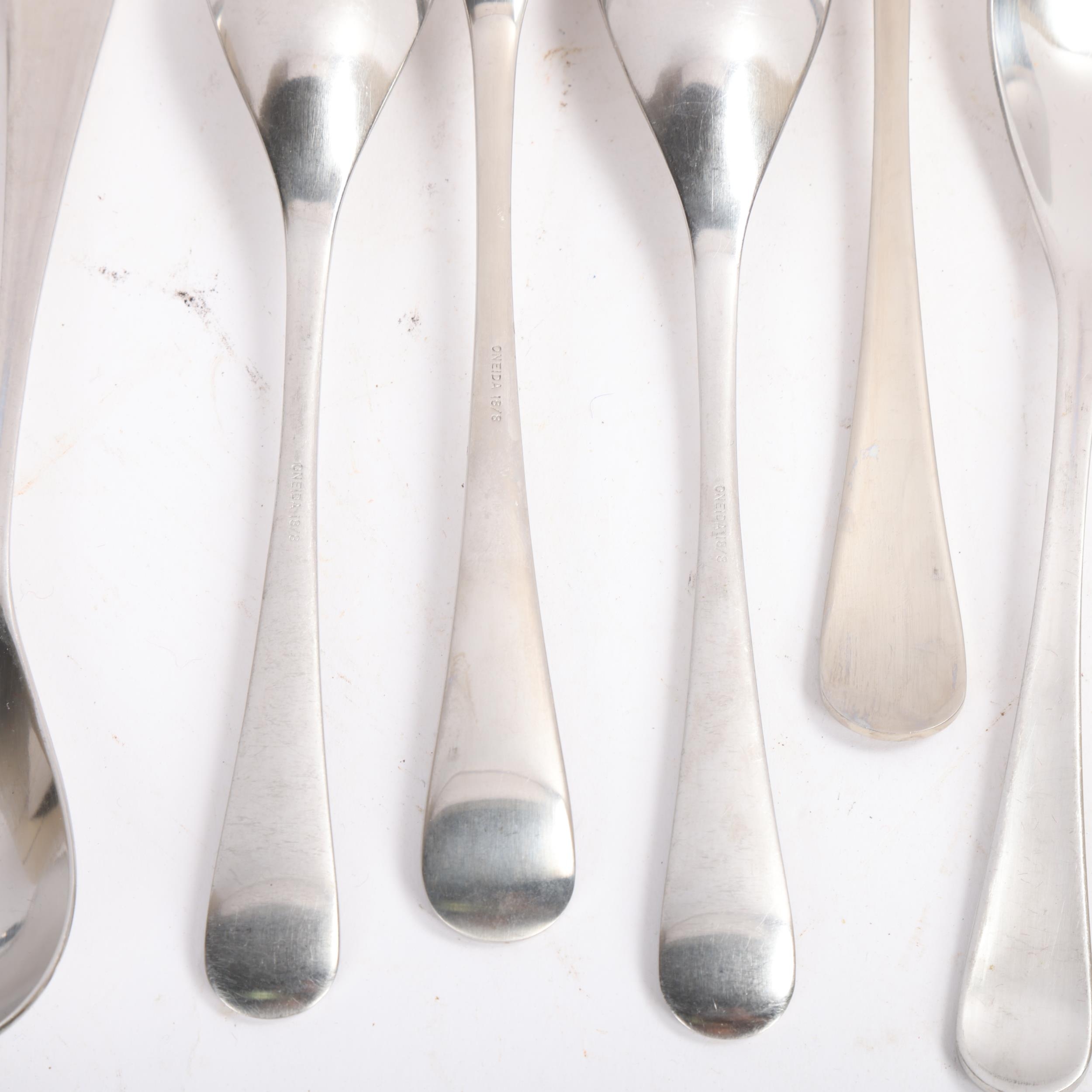 ROBERT WELCH for Oneida, a set of mid-century Alveston pattern ...