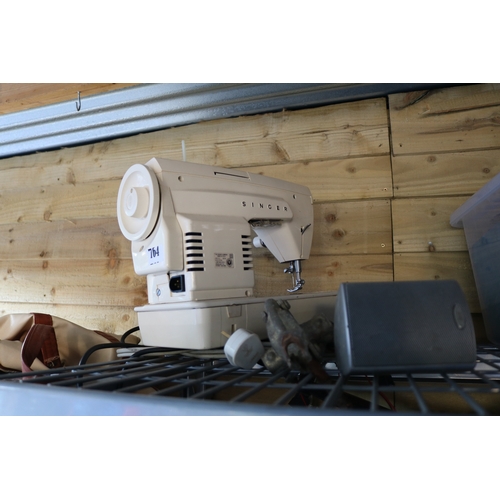 764 - Singer Sewing Machine