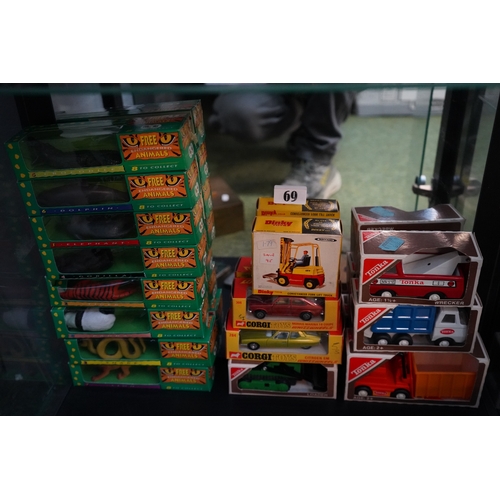 69 - Collection of boxed Vintage Vehicles to include Corgi, Tonka and ...