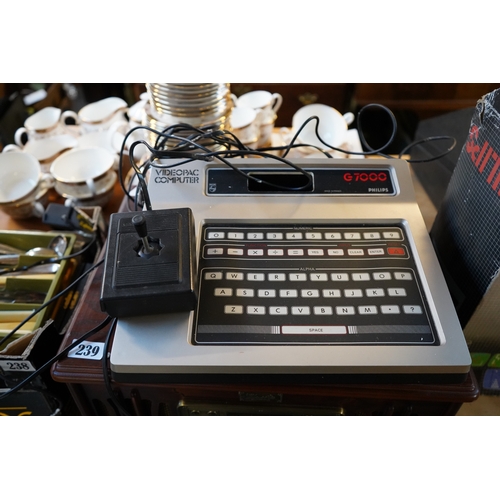 240 - Phillips Video Pac G7000 Games system