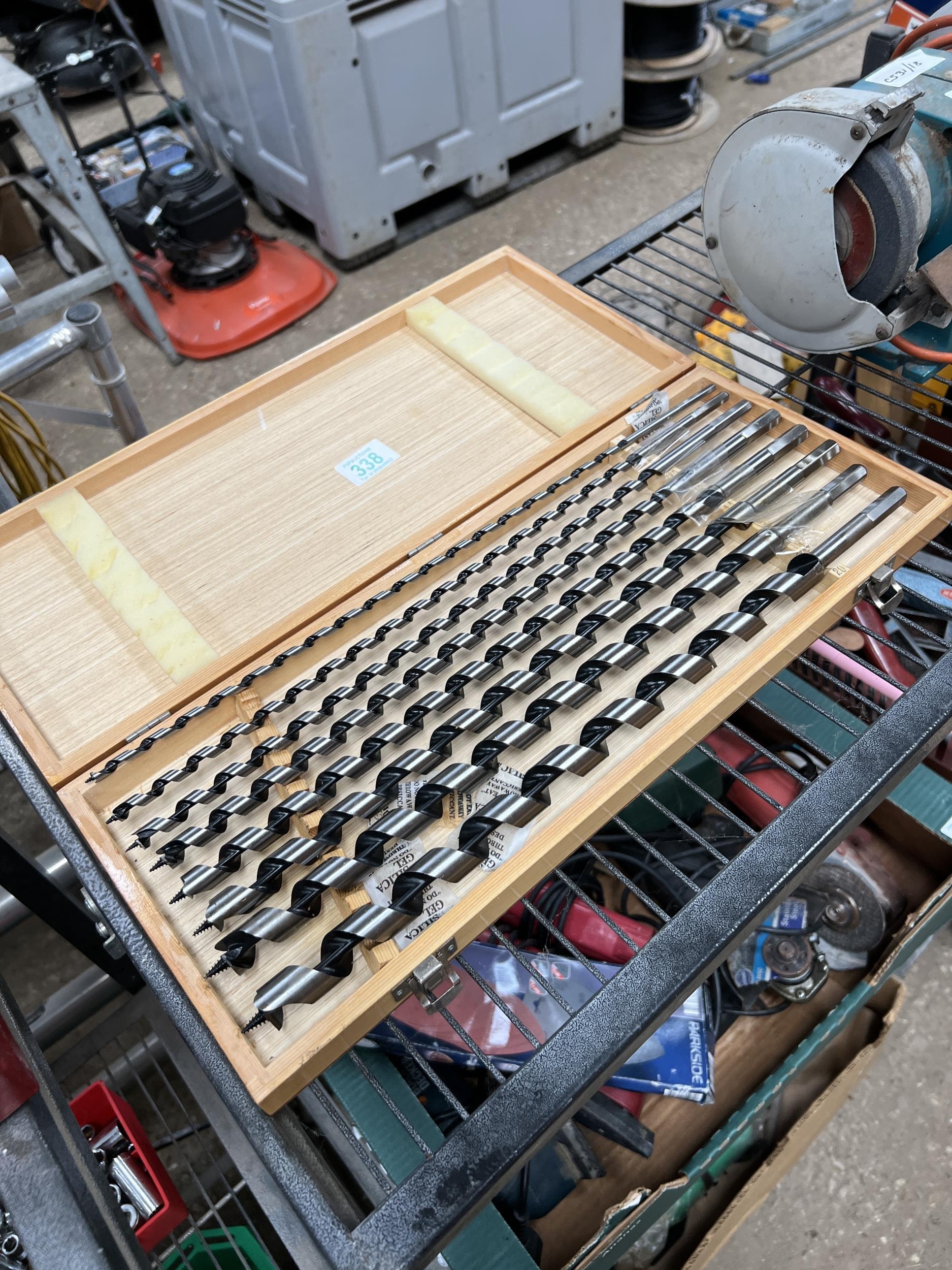 cased wood Auger bit set