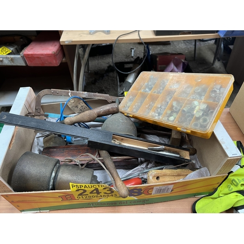 tray mixed hand tools