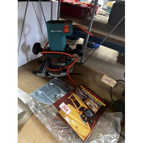 Black & Decker router
