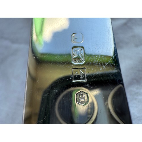 Hallmarked Silver matchbox 39g