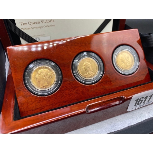 Royal Mint Queen Victoria sovereign 3 coin set