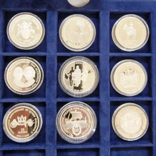 Elizabeth II (1952-2022), Proof Silver Royal Family Commemorative Coin ...