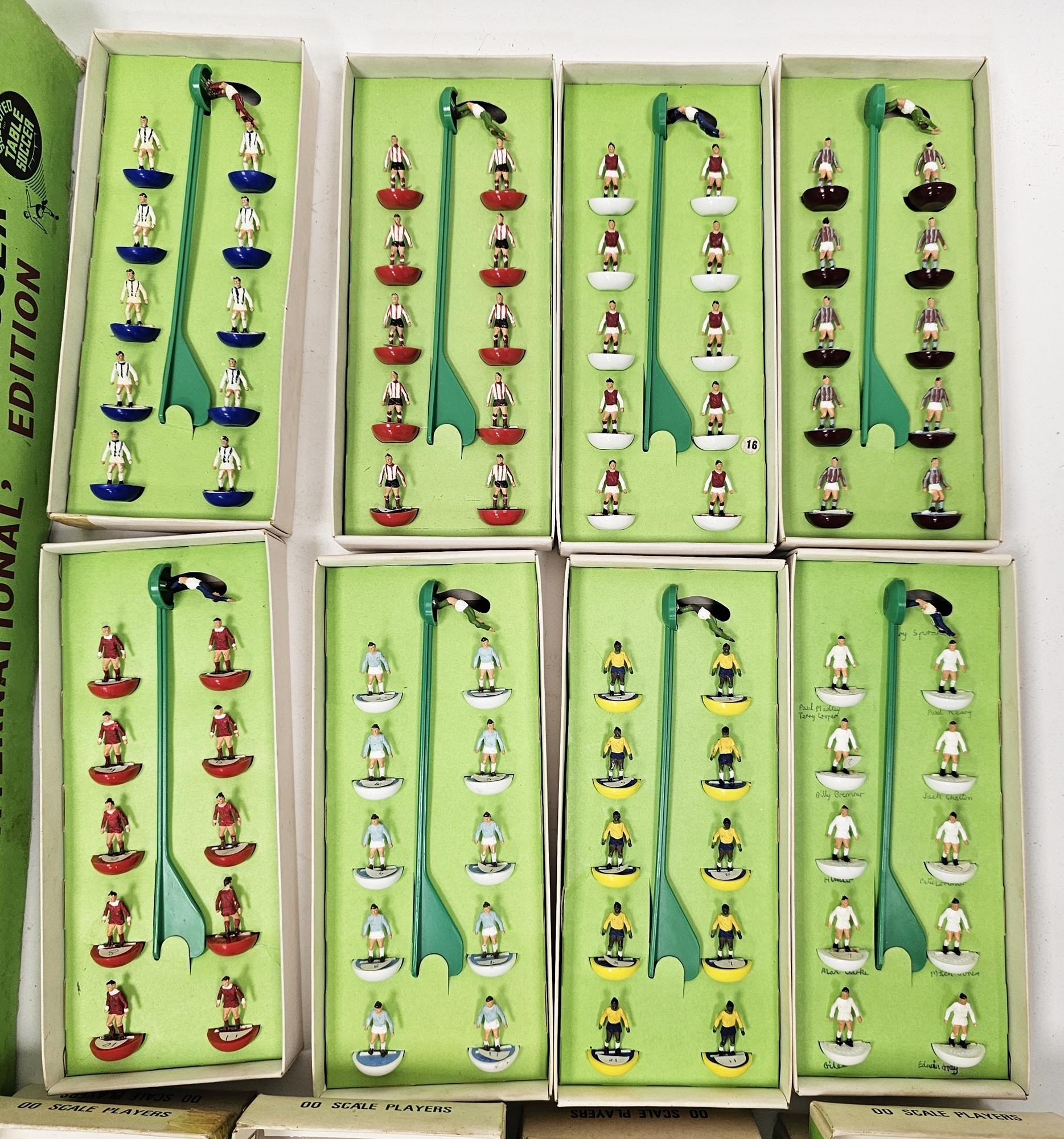 New Subbuteo table soccer International edition, Subbuteo table soccer ...