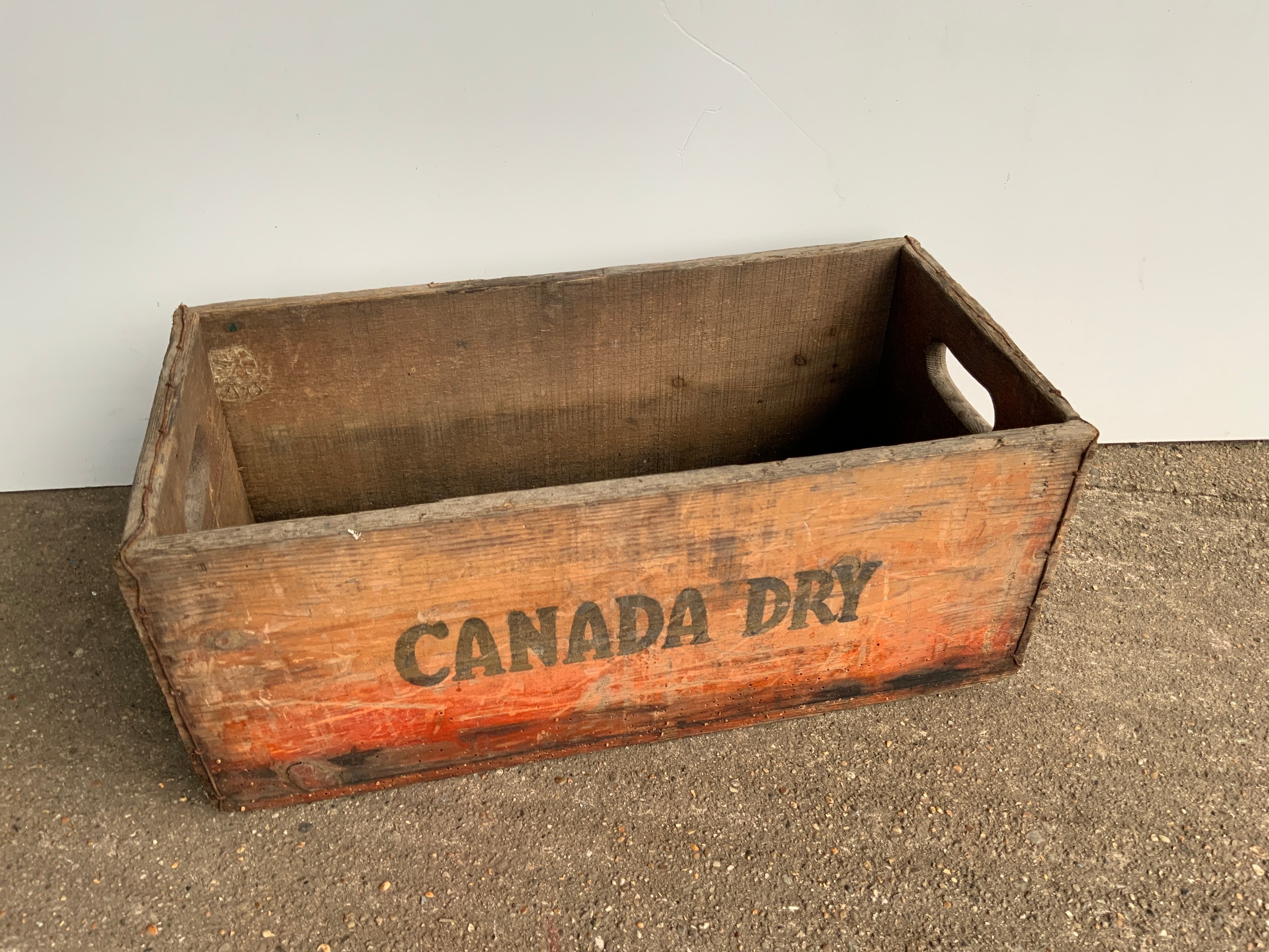 Canada Dry Box with Handles