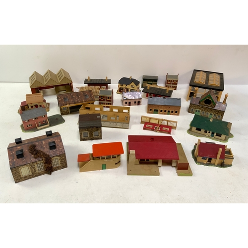 Model Railway Accessories - Buildings