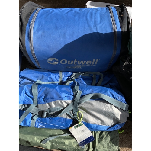 Outwell 8 Man Tent to Include Extension, Groundsheets, Pegs, Airbeds ...