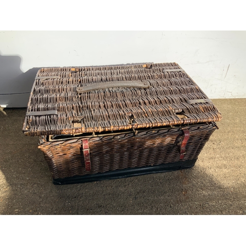 Pigeon Basket