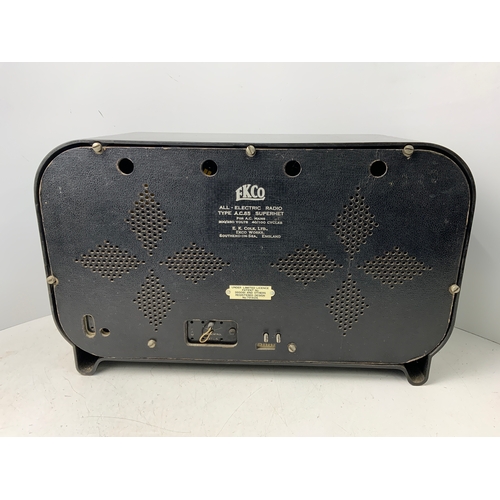 Ekco AC85 Bakelite Valve Radio - Working