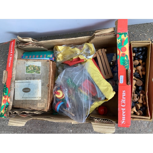 Vintage Games and Chess Set