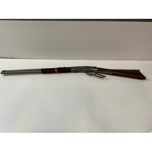 Replica Winchester Gun