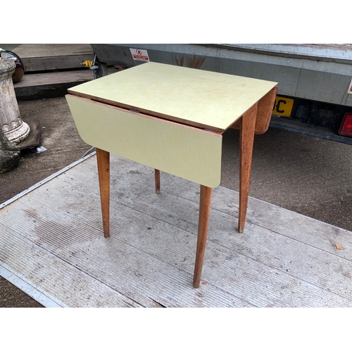 Retro Drop Flap Table