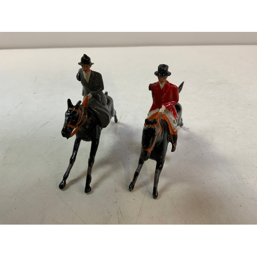 Hunting Figures