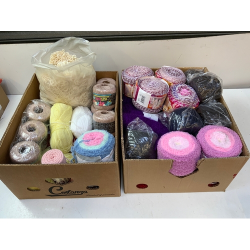 2x Boxes of Wool