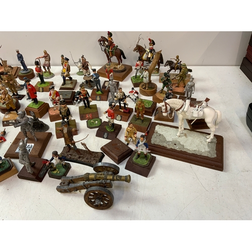 Large Quantity of Lead Military Figures etc