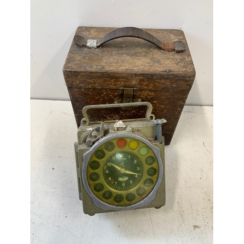 Pigeon Racing Clock