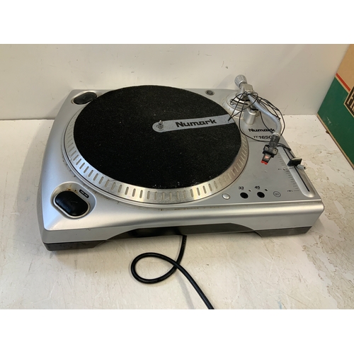Numark Record Player
