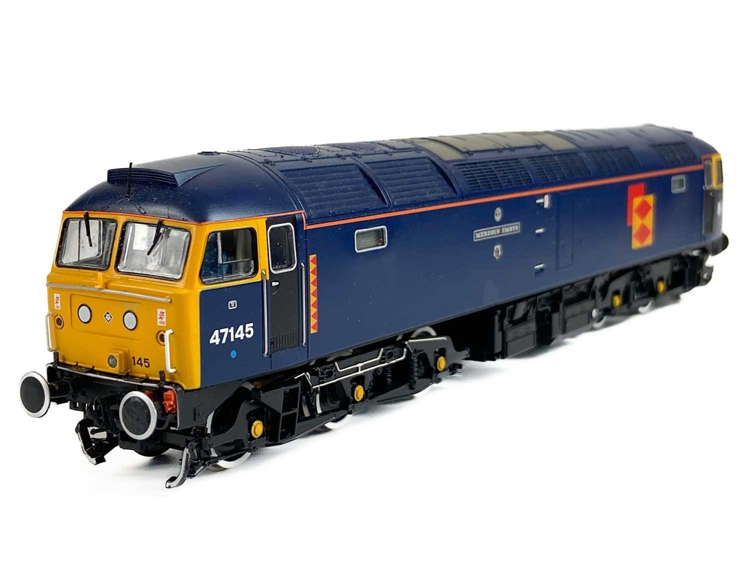 Bachmann Brush Type 4 (class 47) "OO" diesels (x3) Comprising boxed ...