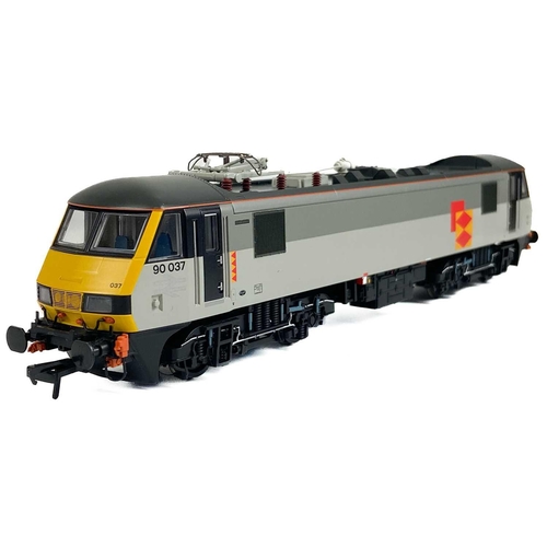 Lima and Bachmann "OO" Class 87, 90 and 92 Electric Locomotives (x4 ...