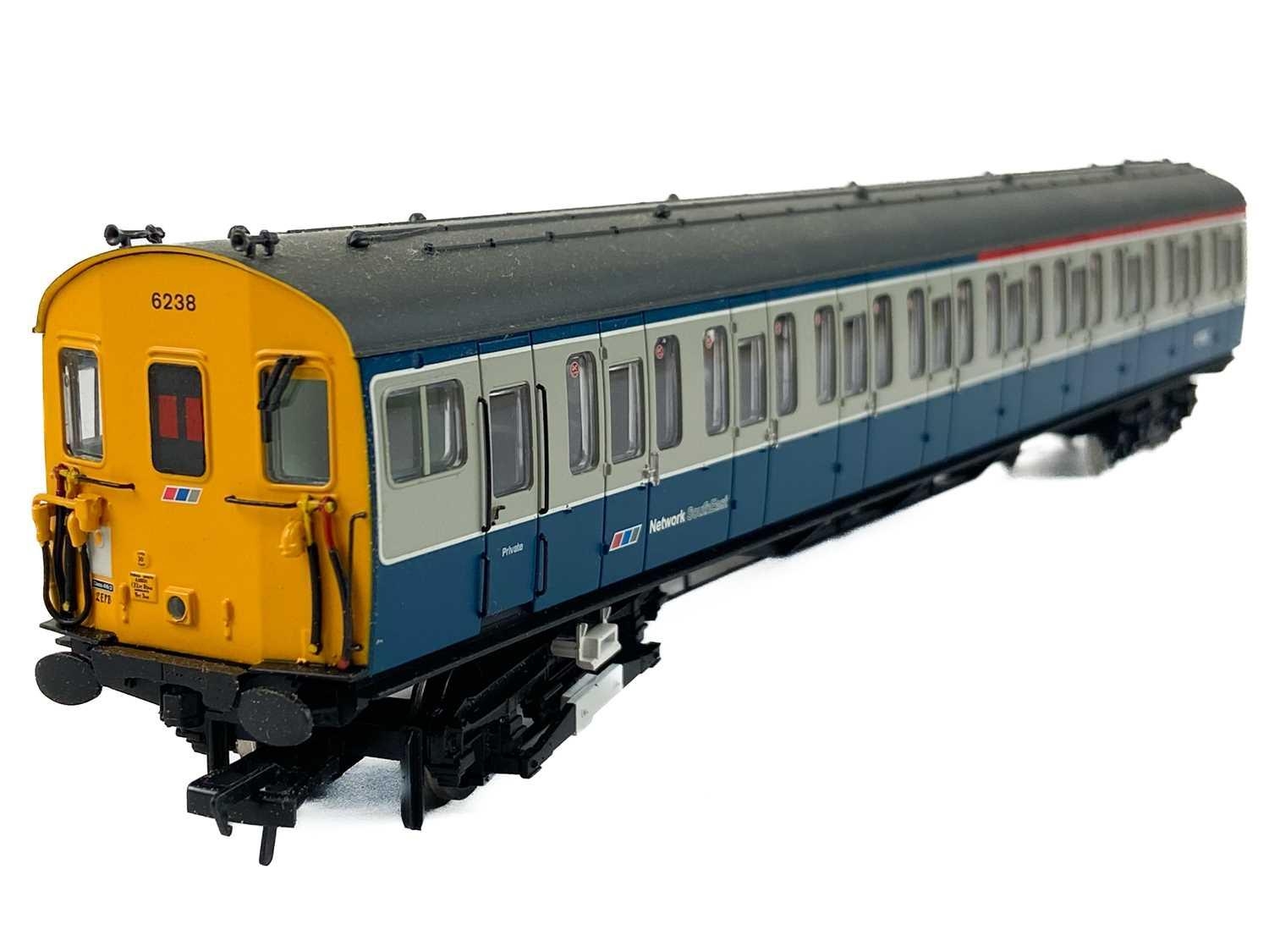 Bachmann "OO" BR Southern Region 2 EPB (Class 416) two car set Bachmann ...