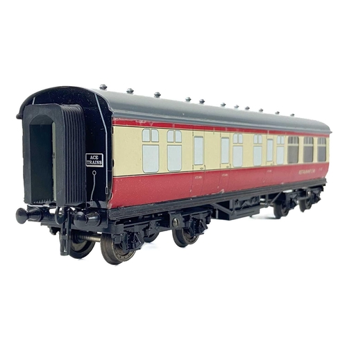 O Gauge Ace Trains BR Crimson & Cream C5 RES boxed coach Comprising ...